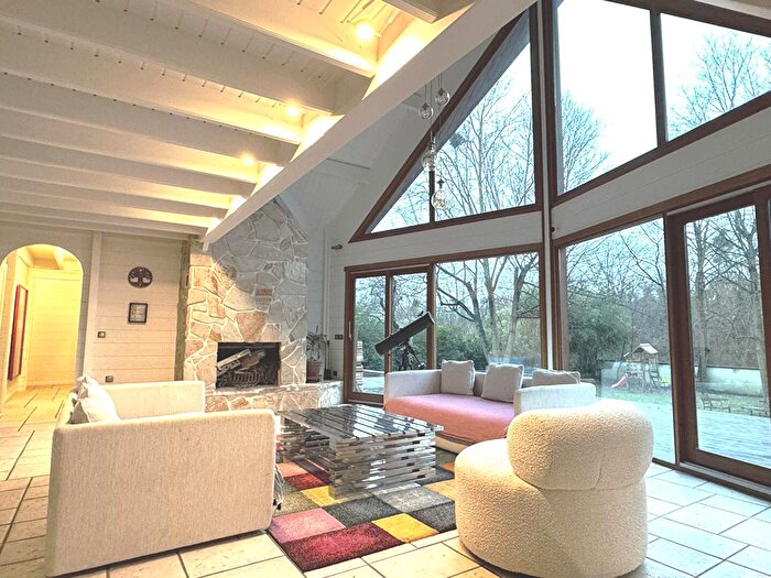 Chelles, Chelles Sud, Grande Prairie, Bords de Marne - Maison 6 pièces à louer
