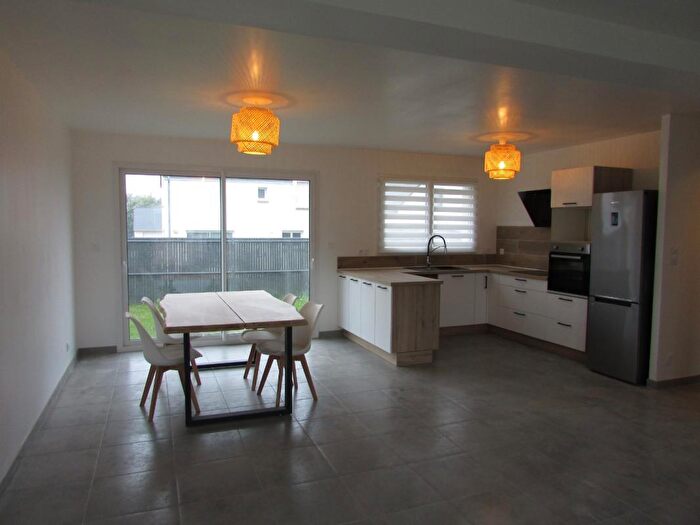 Maison à louer - Kervignac - 5 pièces - 4 chambres