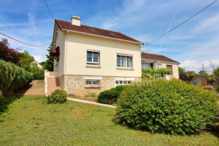 Maison à vendre - Limay, Edouard Fossé, Aristide Briand - 7 pièces - 5 chambres