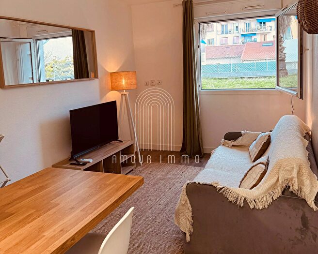 Appartement à vendre - Nice, Riquier - 1 pièce