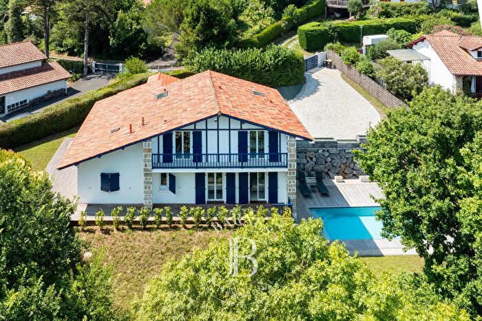 Maison à vendre - Saint-Jean-de-Luz, Bailenia, Chantaco, Forgosse, Sopitenia, Behereco Borda - 7 pièces - 6 chambres