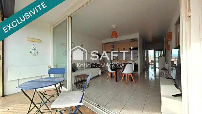 Appartement à vendre - Saint-Cyprien, Le Port - 3 pièces - 2 chambres