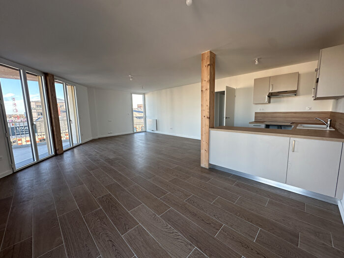 Appartement à louer - Nantes, Saint-Clément, Jardin des plantes, Caserne Lamoricière - 4 pièces - 3 chambres