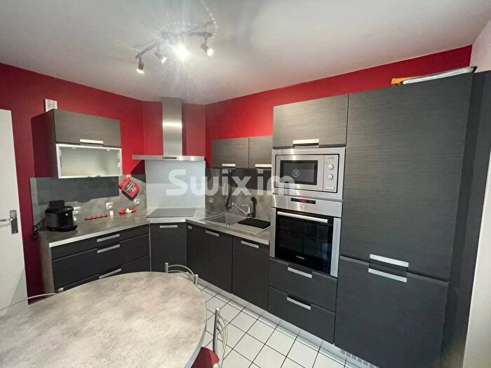 Appartement à louer - Valentenouze, Champagnole - 4 pièces - 3 chambres