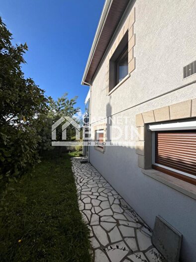 Maison à vendre - Fargues-Saint-Hilaire - 5 pièces - 3 chambres