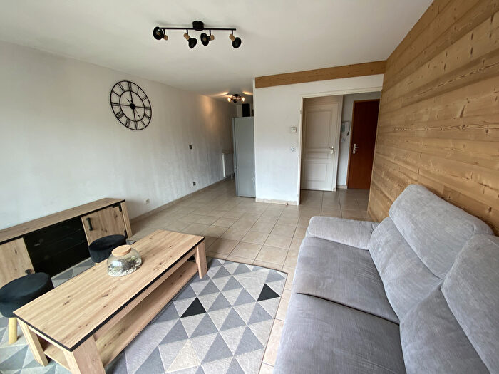 Thonon-les-Bains, Est : Appartement 2 pièces à louer