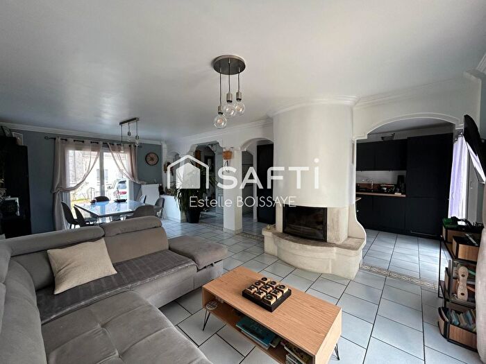 Maison 5 pièces à vendre - Roullours