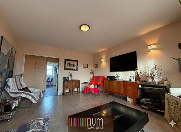 Appartement à vendre - Bourg-en-Bresse, Grande Reyssouze, Grand Challes - 5 pièces - 4 chambres