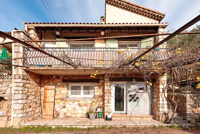 Maison 4 pièces à vendre à Bagnols-en-Forêt