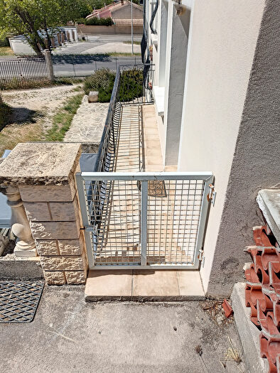 Bollène, Périphérie - Appartement 3 pièces à louer