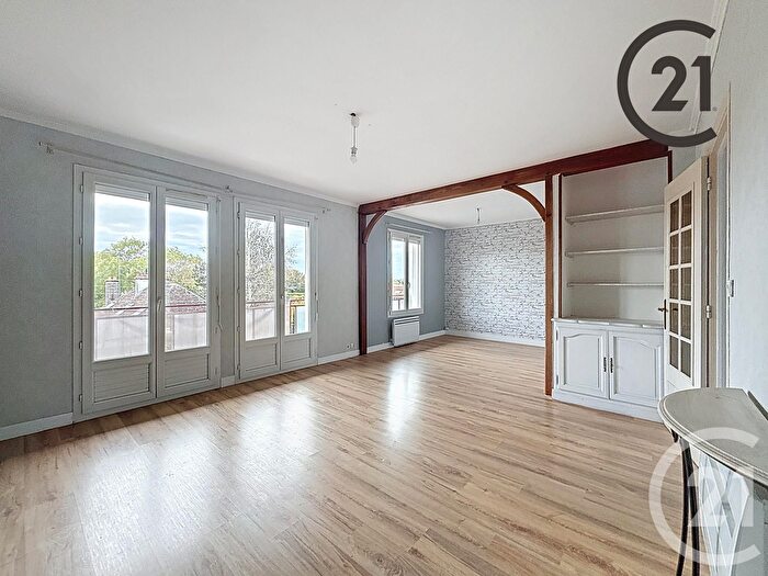 Appartement à vendre - Troyes, Saint-Martin - 4 pièces - 2 chambres
