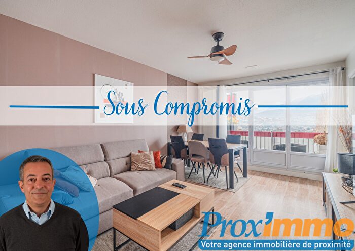 Appartement à vendre - Voiron, Baltiss, Paviot - 3 pièces - 2 chambres