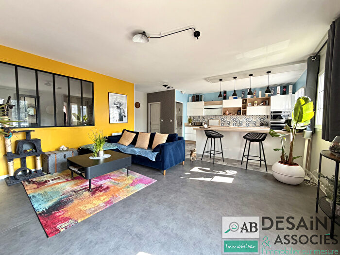 Crécy-la-Chapelle : Appartement 4 pièces à vendre