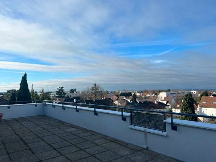 Appartement à louer - Mont Valérien, Nanterre - 5 pièces - 3 chambres