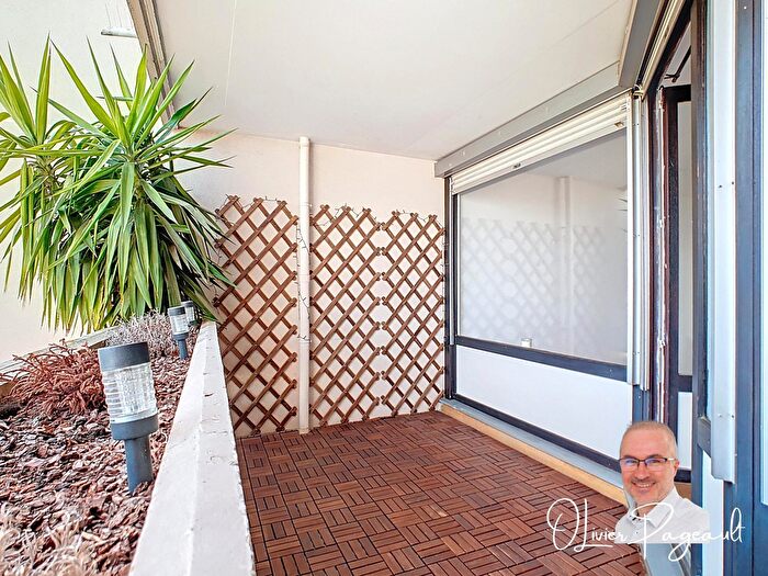 Appartement 3 pièces à vendre à Lyon 8ème, Etats Unis