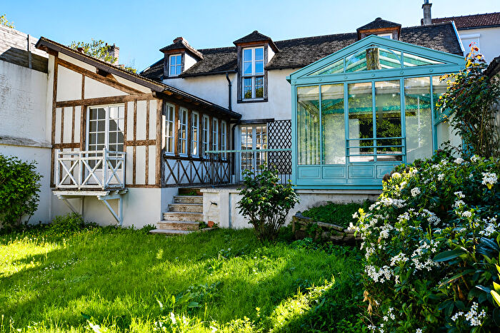 Bougival : Maison 12 pièces à vendre