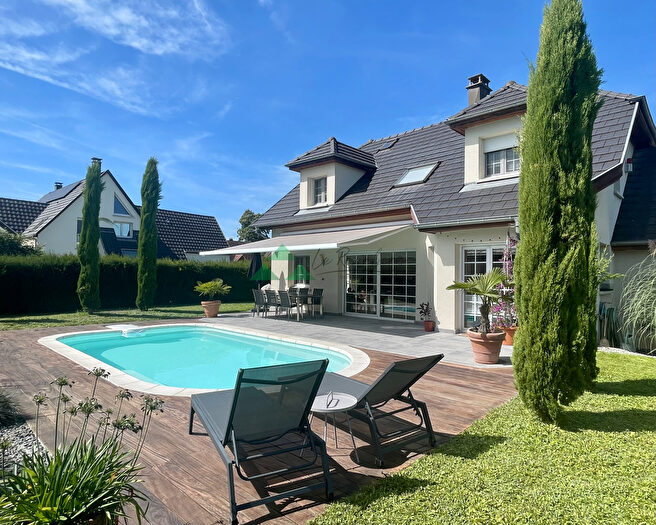 Maison à vendre - Hégenheim - 5 pièces - 4 chambres