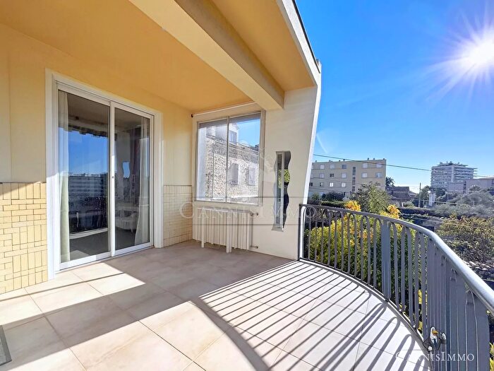 Maison 6 pièces à vendre à Cannes, Croix des Gardes