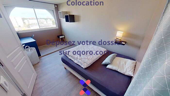 Appartement à louer - Château de Thouars, Talence - 5 pièces - 4 chambres