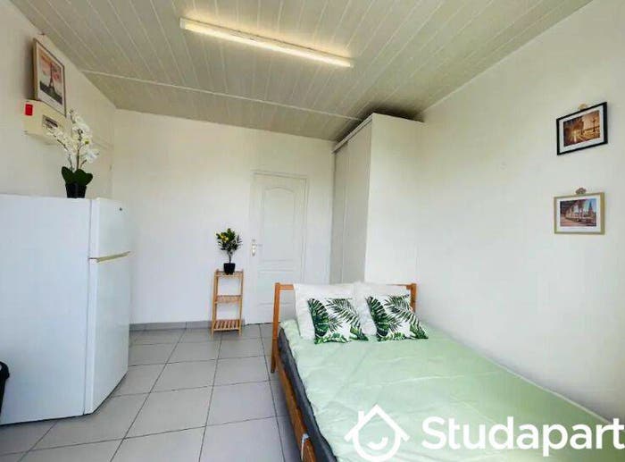 Petits Ormes, Villejuif - Appartement 1 pièce à louer