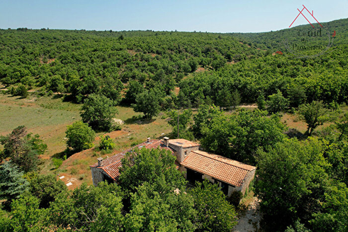Maison 4 pièces à vendre à Venasque