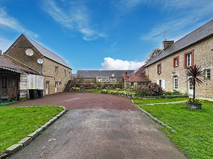 Maison 10 pièces à vendre - Baupte