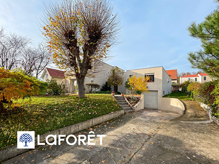 Maison à vendre - Saulx-les-Chartreux - 7 pièces - 5 chambres