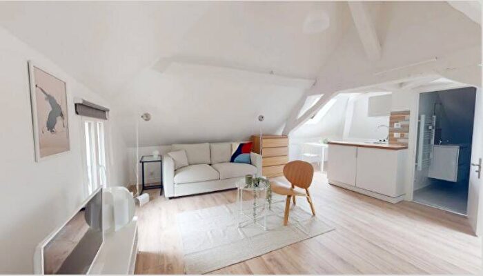 Appartement à louer - Rive Droite-Apport Paris Gare, Corbeil-Essonnes - 1 pièce