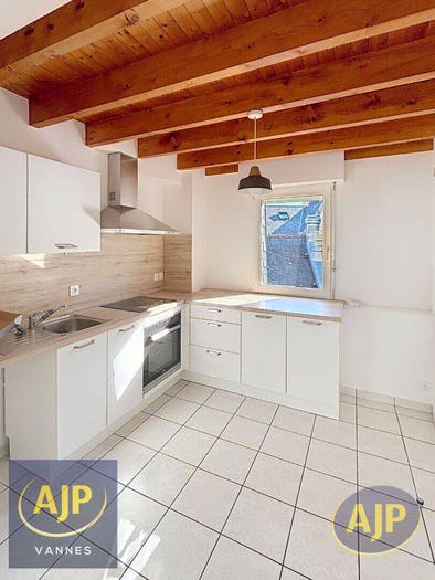 Appartement 4 pièces à Ouest Péri-Centre Ville, Vannes, à louer