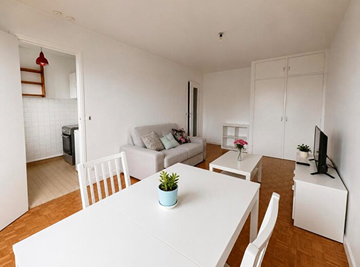 Appartement 1 pièce à louer à Saint-Maur-des-Fossés, La Varenne
