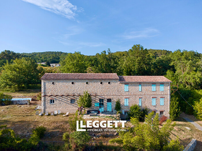 Maison 9 pièces à vendre à Tourrettes