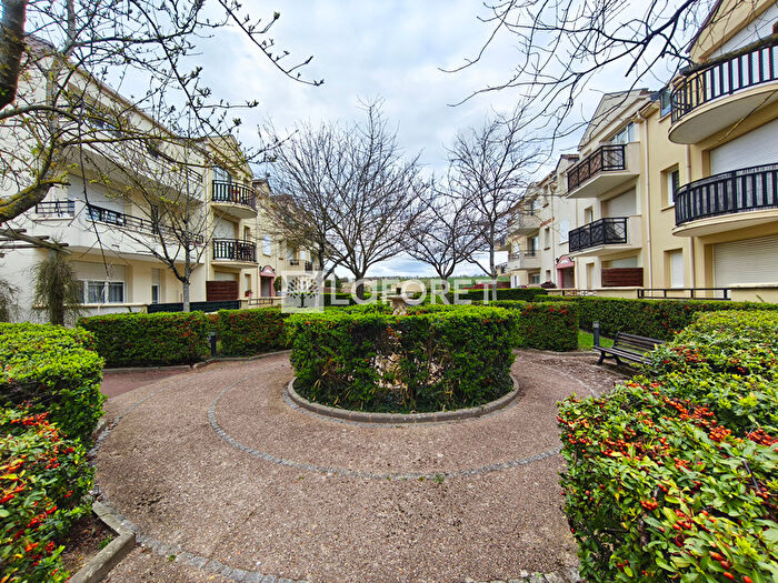 Appartement à vendre - Plaisir, Ebisoires - 4 pièces - 2 chambres