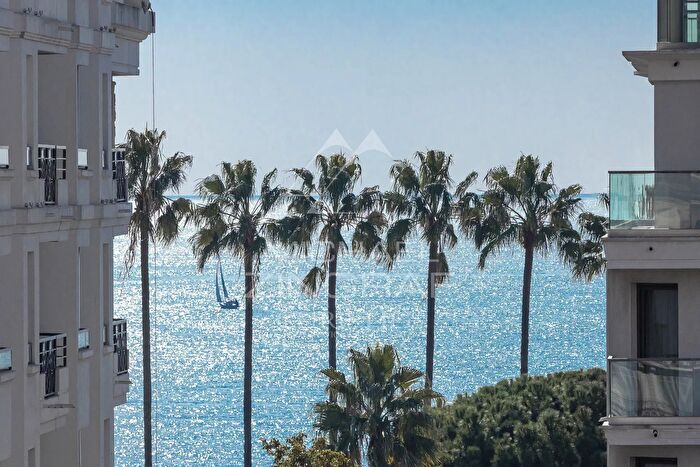 Appartement à vendre - Cannes - 4 pièces - 3 chambres