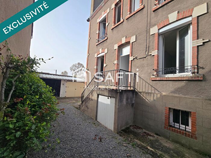 Maison à vendre - Vierzon, Bourgneuf - 8 pièces - 5 chambres