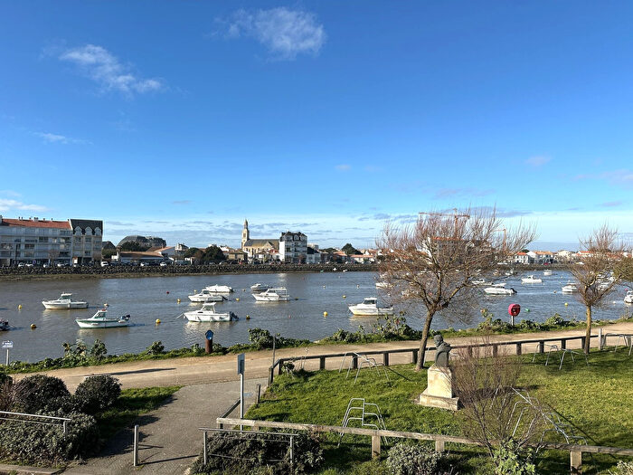 Saint-Gilles-Croix-de-Vie : Maison 6 pièces à vendre