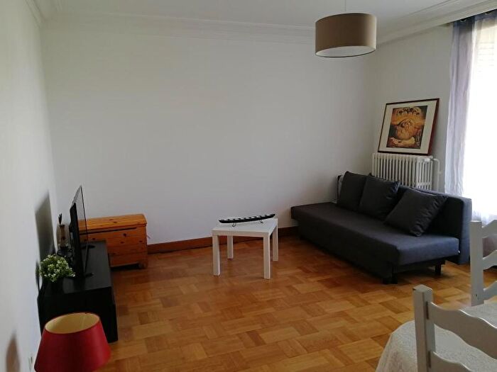 Appartement à louer - Lyon e , Sans Souci, Dauphiné - 3 pièces - 2 chambres