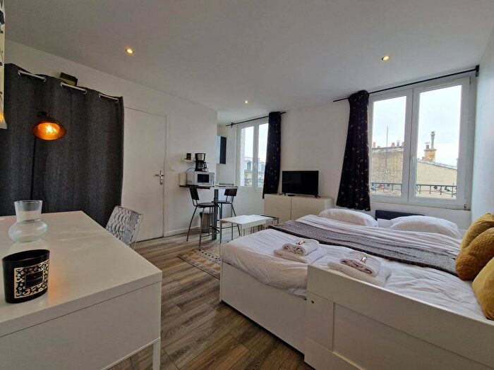 Centre Ville, Reims - Appartement 1 pièce à louer