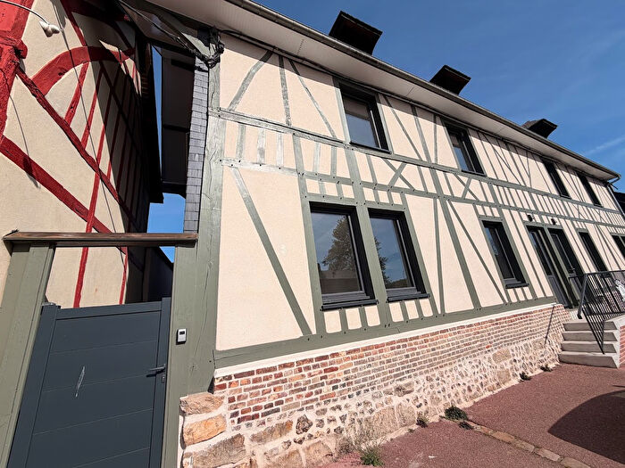 Maison 5 pièces à Ry, à vendre