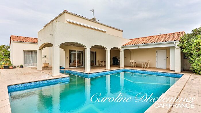 Maison 7 pièces à vendre à Château-dOlonne, La Pironnière, Littoral