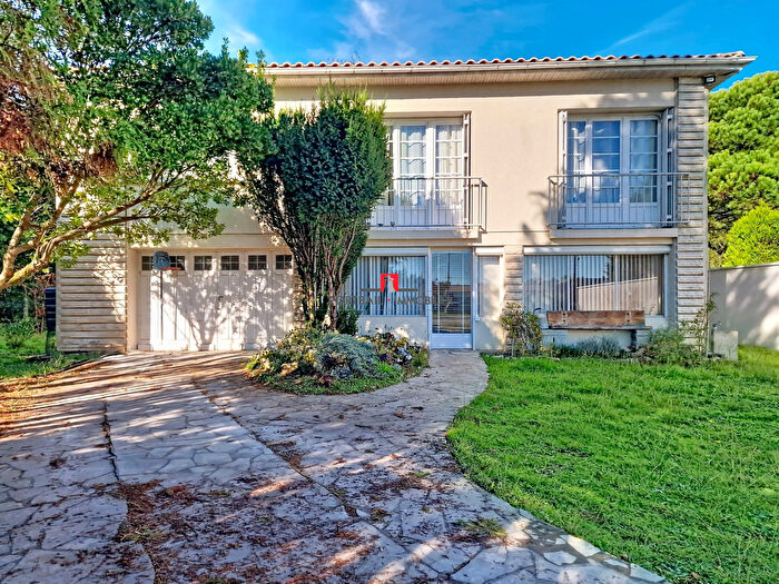 Maison à vendre - Saint-André-de-Cubzac - 4 pièces - 3 chambres