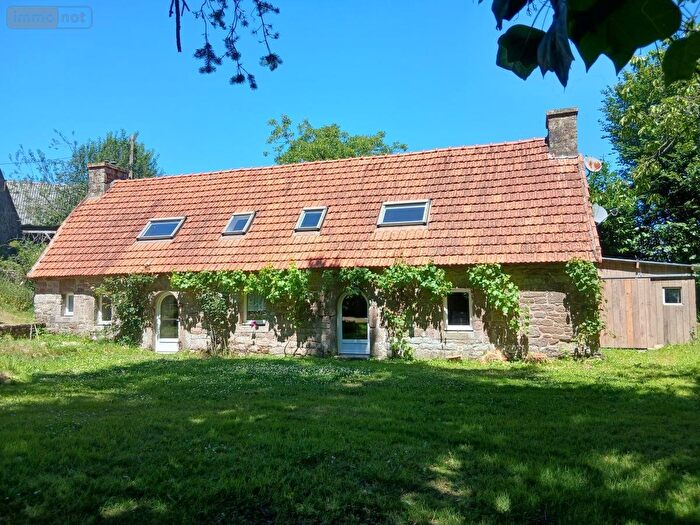 Maison 3 pièces à Locmalo, à vendre