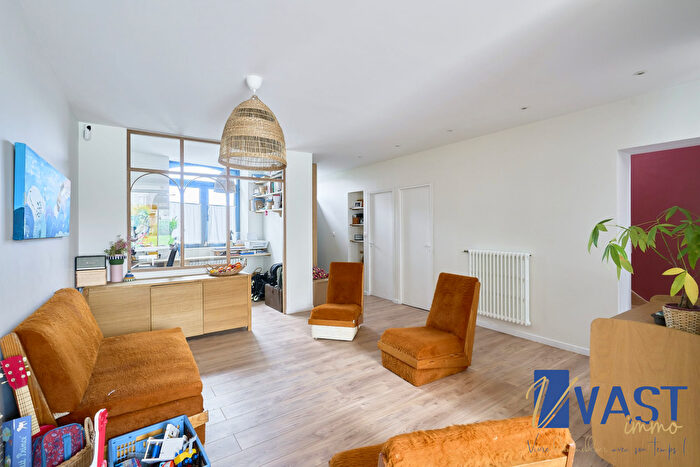 Maison à vendre - Lille, Saint-Maurice, Pellevoisin - 4 pièces - 3 chambres