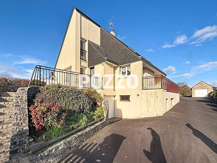 Maison 5 pièces à vendre à Longueville