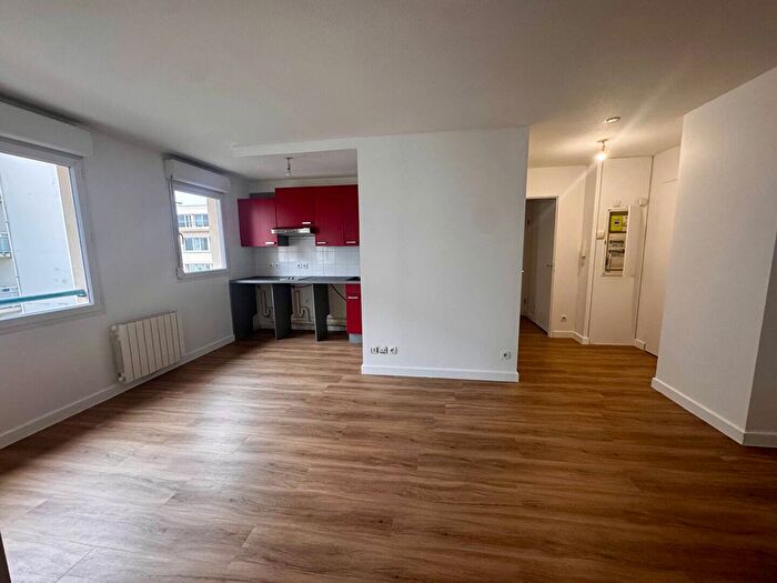 Centre Ville-Rive Gauche, Rouen - Appartement 3 pièces à louer