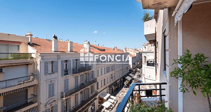 Appartement à vendre - Cannes, Centre-ville - 2 pièces - 1 chambre