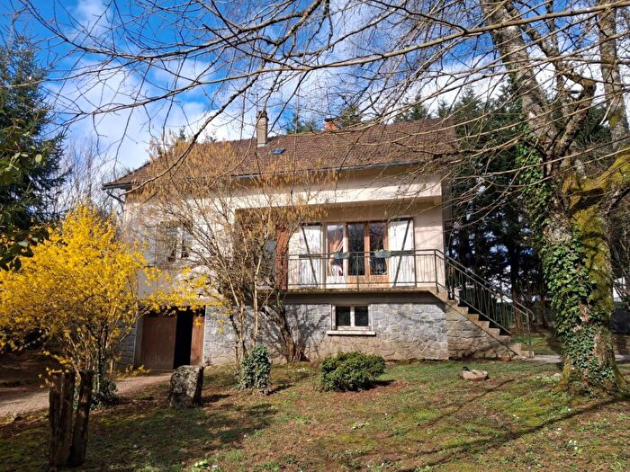 Maison à vendre - Domps - 4 pièces - 3 chambres