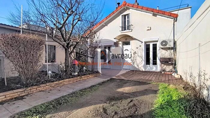 Maison à vendre - Ivry-sur-Seine, Centre-ville - 5 pièces - 3 chambres