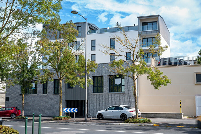 Appartement à louer - Reims, Barbâtre - 2 pièces - 1 chambre