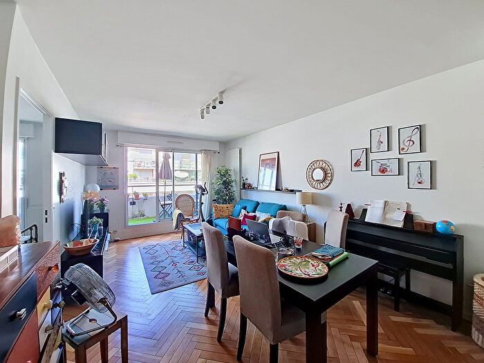 Cachan, Centre-ville - Appartement 2 pièces à vendre
