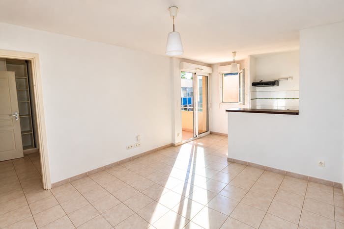 Appartement 2 pièces à vendre à Nîmes, collines